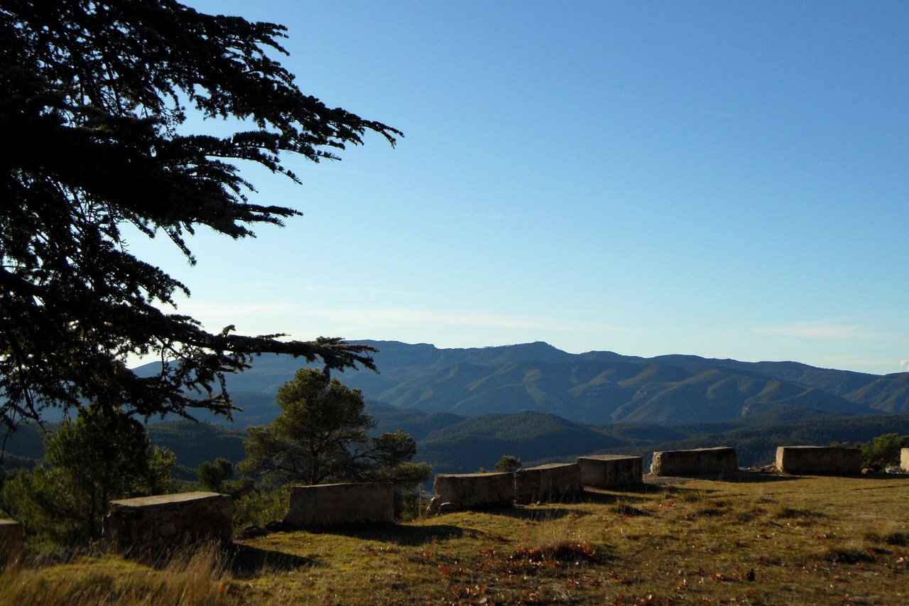 13ª etapa del GR-7 Comunidad Valenciana: El Rebollar a Campamento de ...