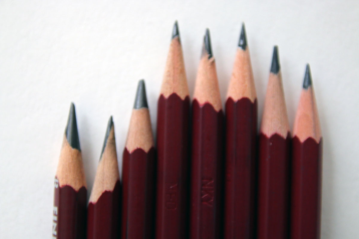 Markers Guild: Graphite pencil comparison