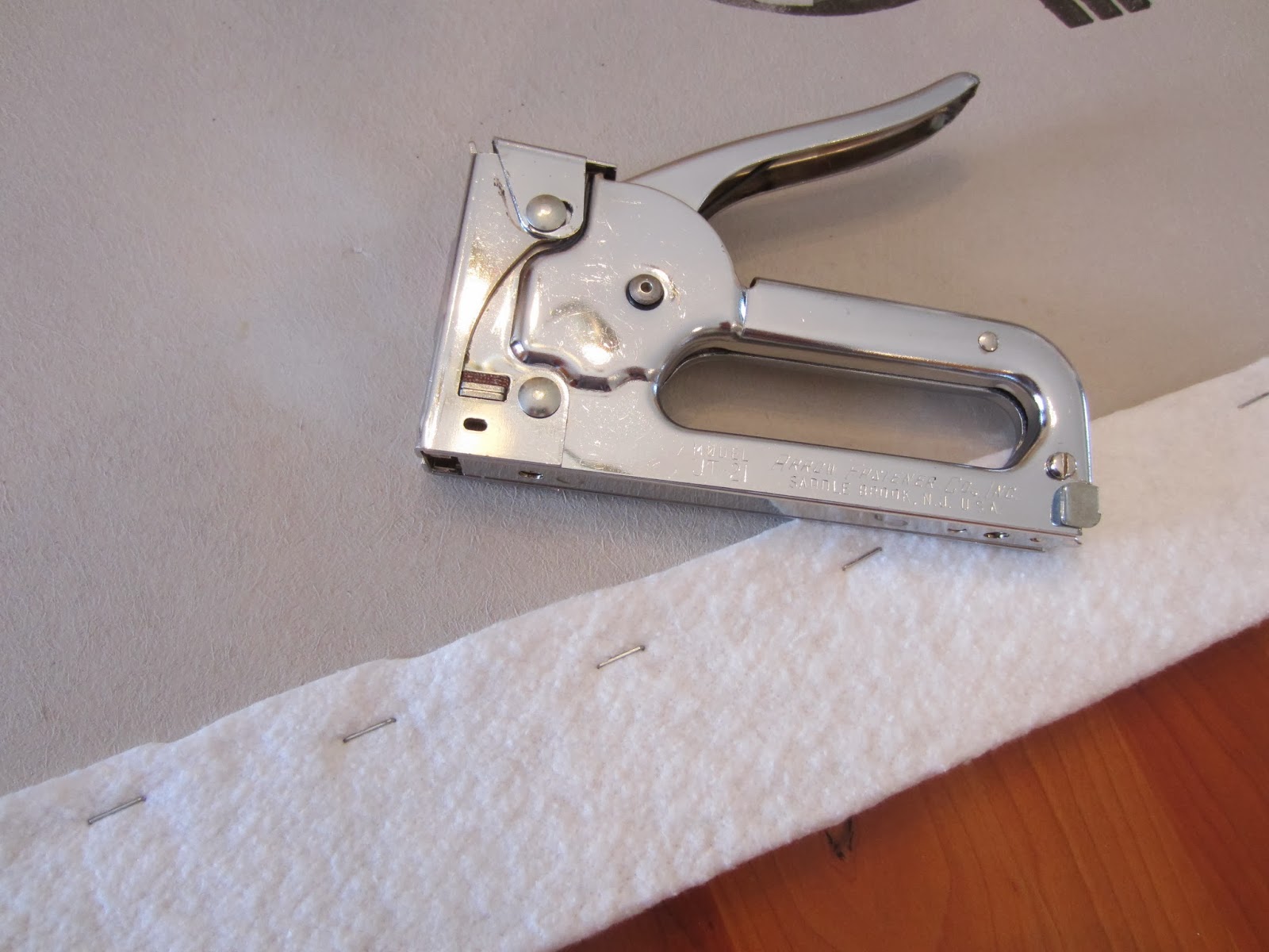 Miss Andrea Quilts: Portable Design Wall