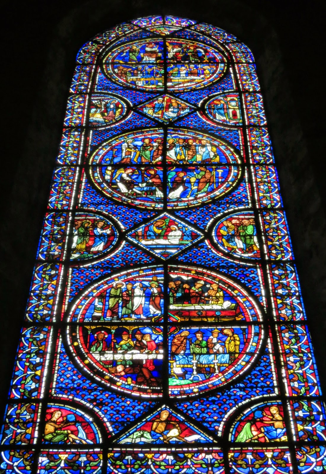 just saying ...: Chartres blue ...