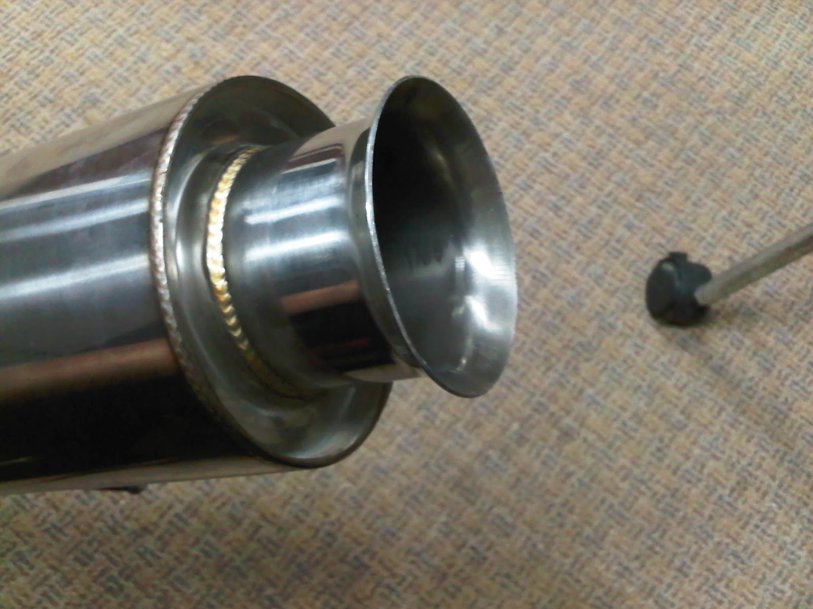 Kisah Klasik Untuk Masa Depan: Ekzos Untuk Elisya