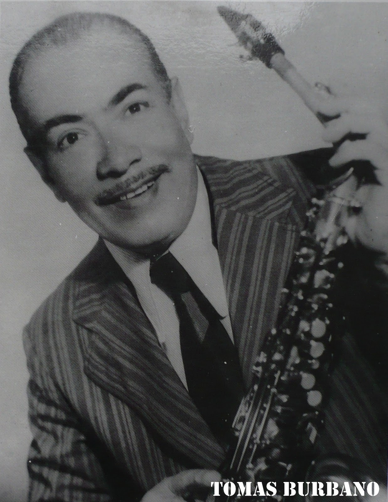 Musica de mi Colección: GRAN MUSICO Y COMPOSITOR--TOMAS BURBANO