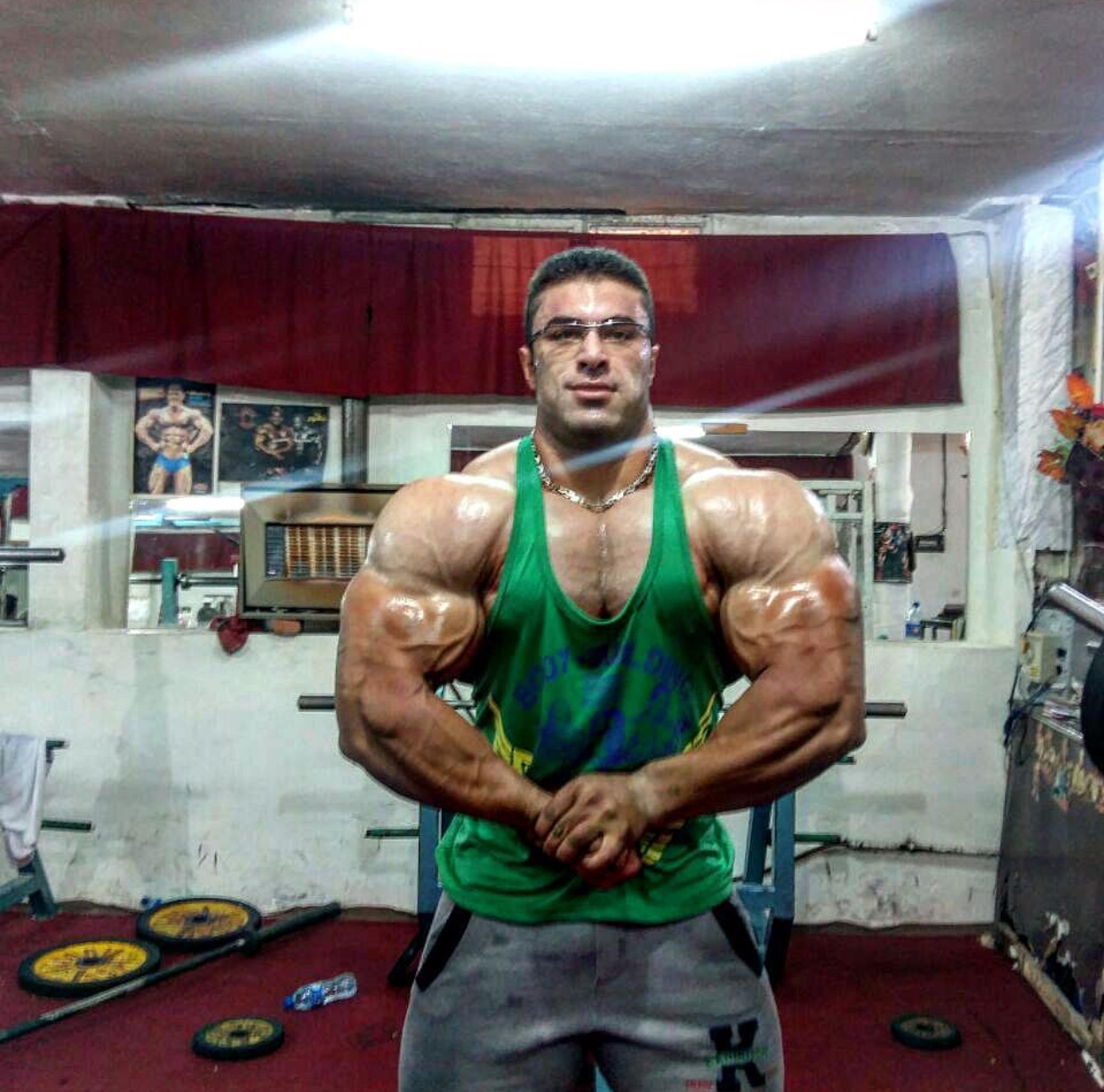 Muscle Ammiratore: IRANIAN MUSCLEBULL BEHROOZ TABANI ( PART 2)