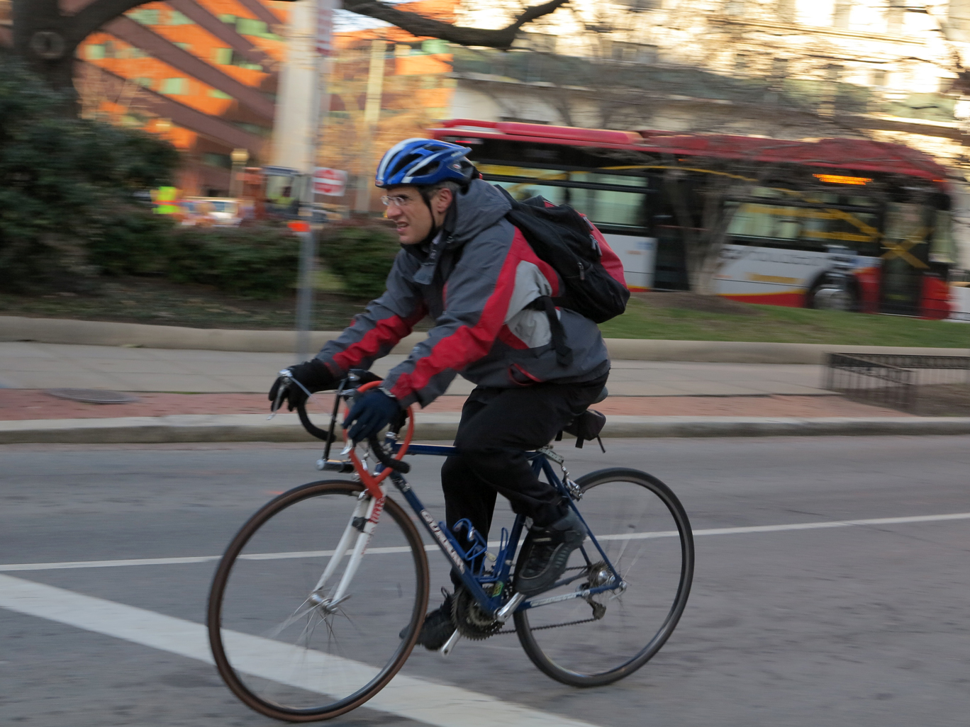 bicycle commuter in washington dc