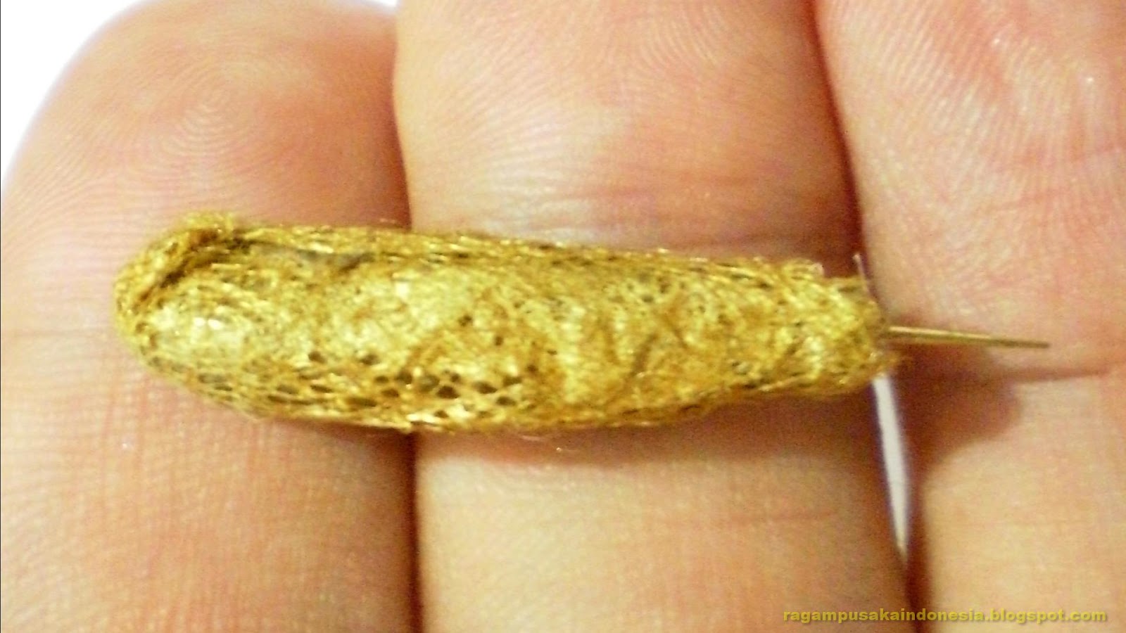 RAGAM PUSAKA INDONESIA: Wesi Kuning Asli Mustika Kekebalan dari Alam