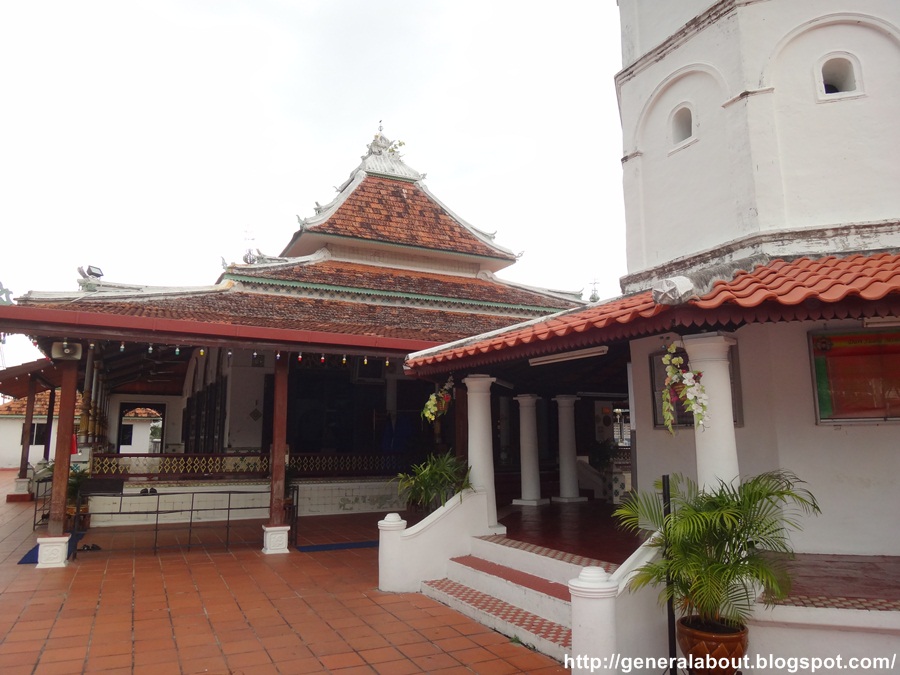 Photographs of Masjid Tengkera