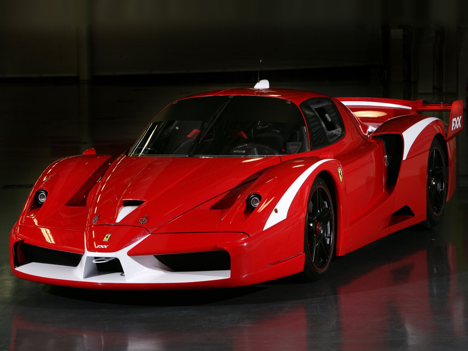 2008 - Ferrari FXX Evolution (Full Pic)