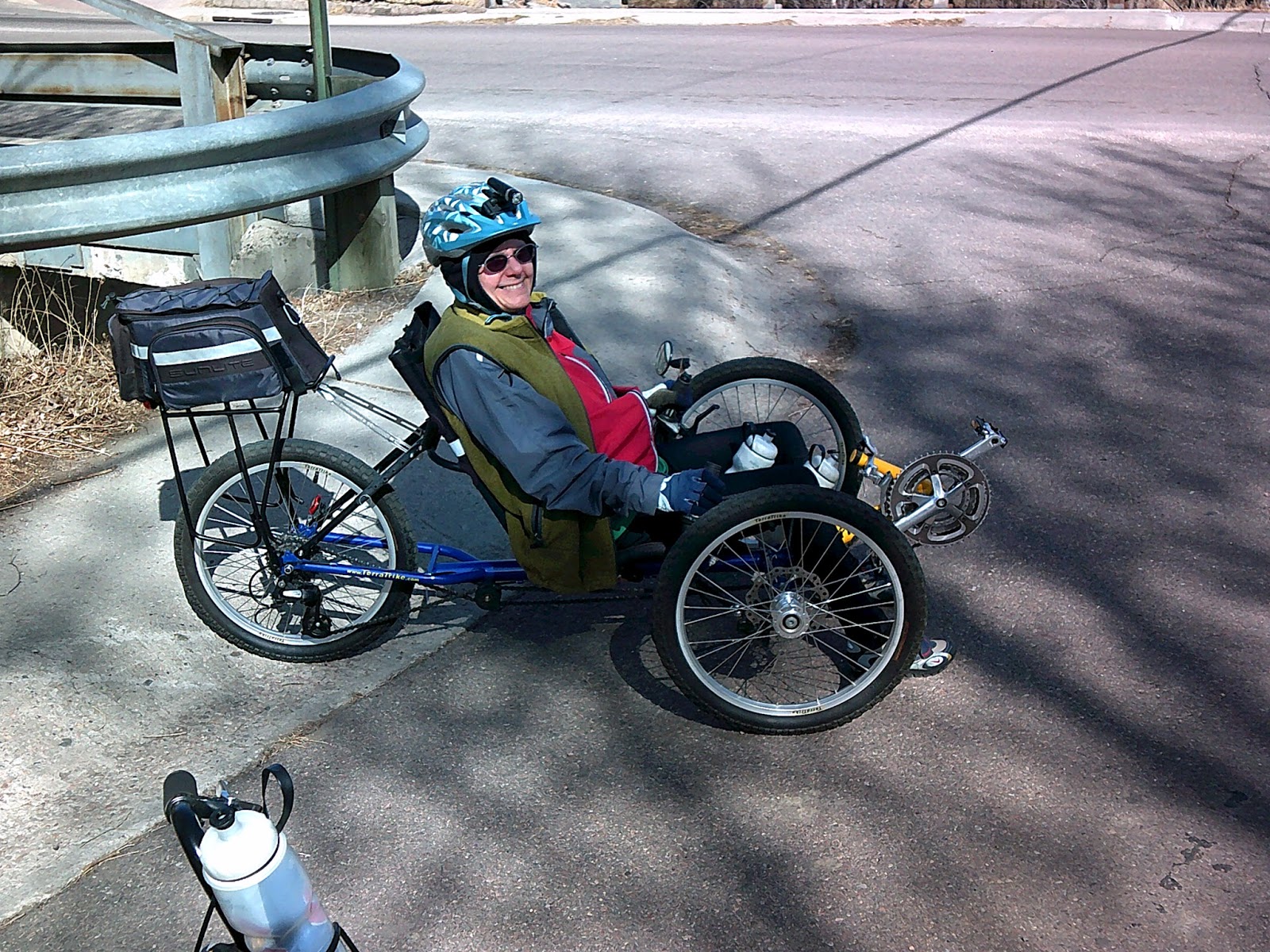 "OUT and ABOUT on the RECUMBENTS"! : JoLynn's first trike ride!