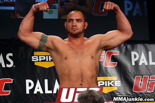 MMA FEVER: Travis Browne afirma não se sentir pressionado ao encarar ...