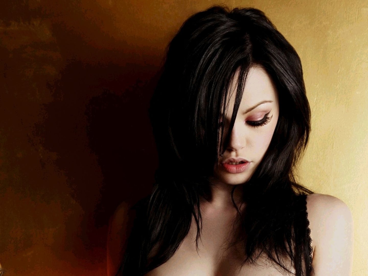 Peorus: Vikki Blows HD Wallpapers Duvar Kağıtları