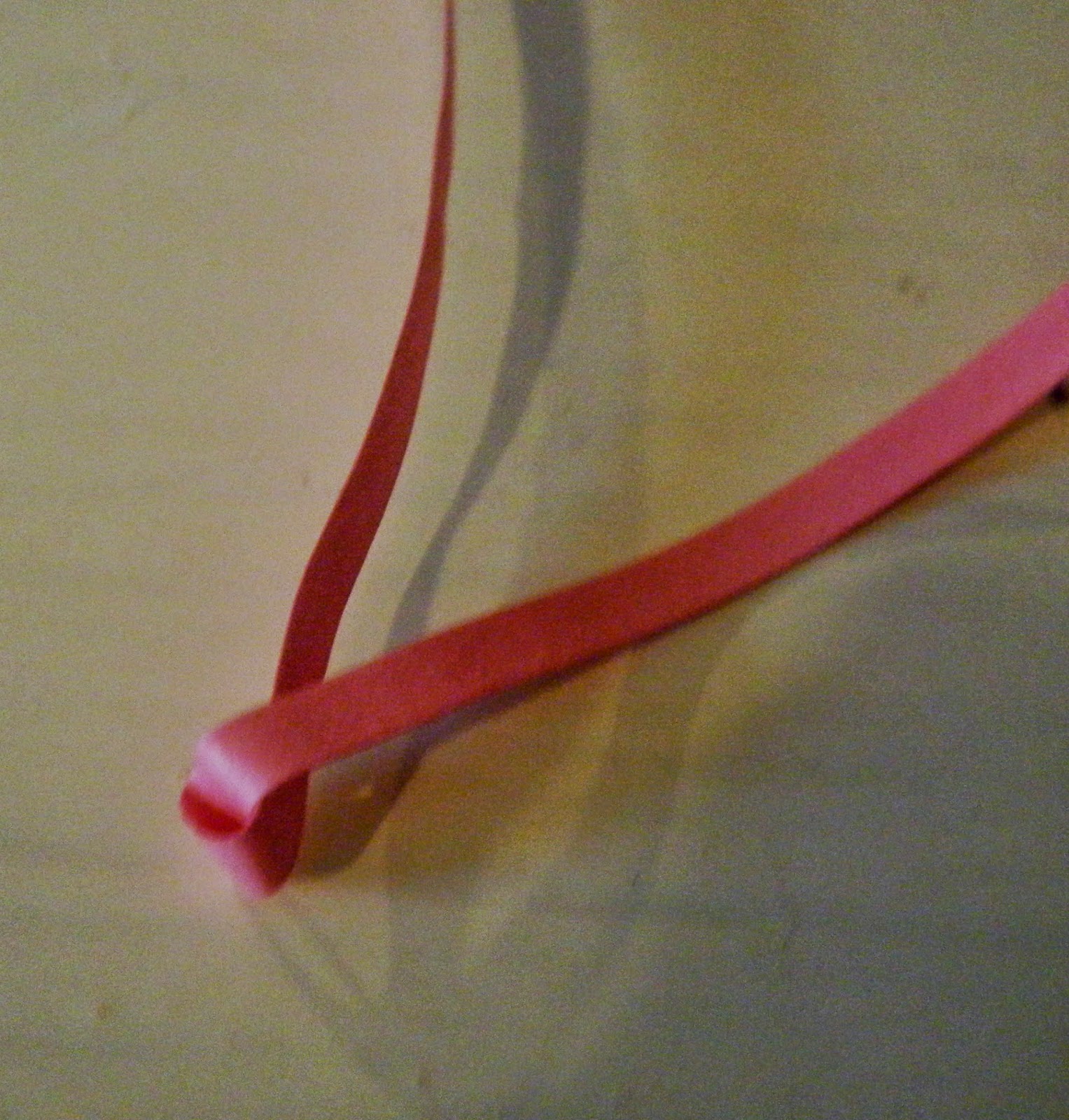 Quilling Away : Quilled Rose – free tutorial. Two methods.