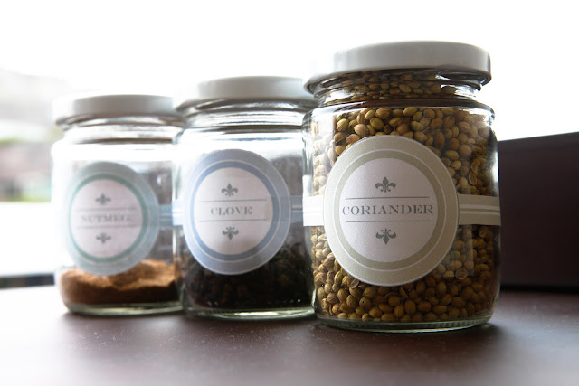 Indispensable Lady: DIY: Jar Label Project