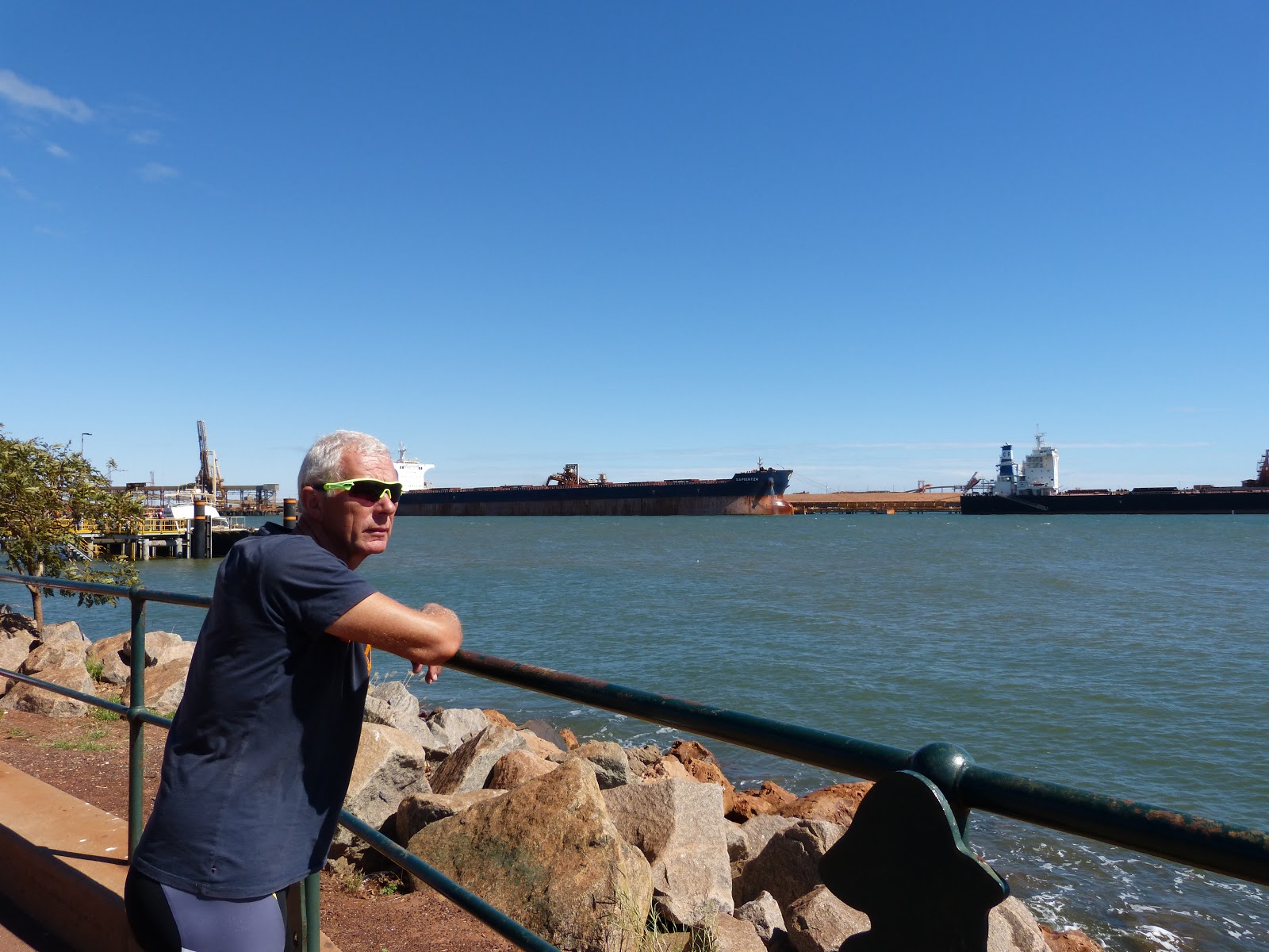 Betten On Bike: DAY 46 - 25TH MAY 2013 - PORT HEDLAND SOUTH TO INDEE ...