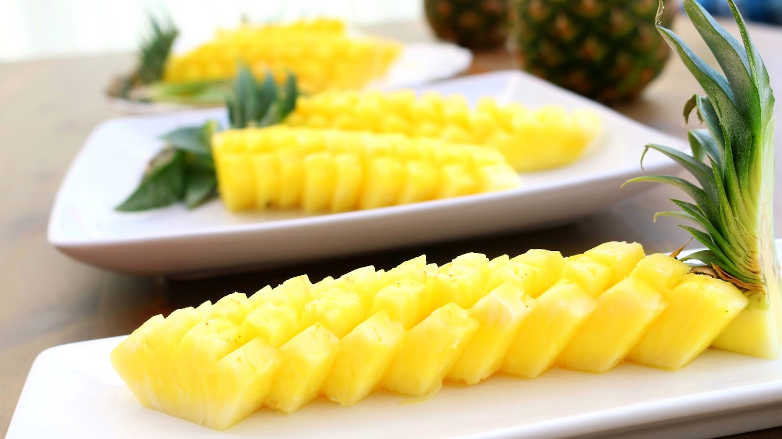 Josephine's Recipes: How To Cut and Serve Pineapple 🍍🍍🍍 The Most ...