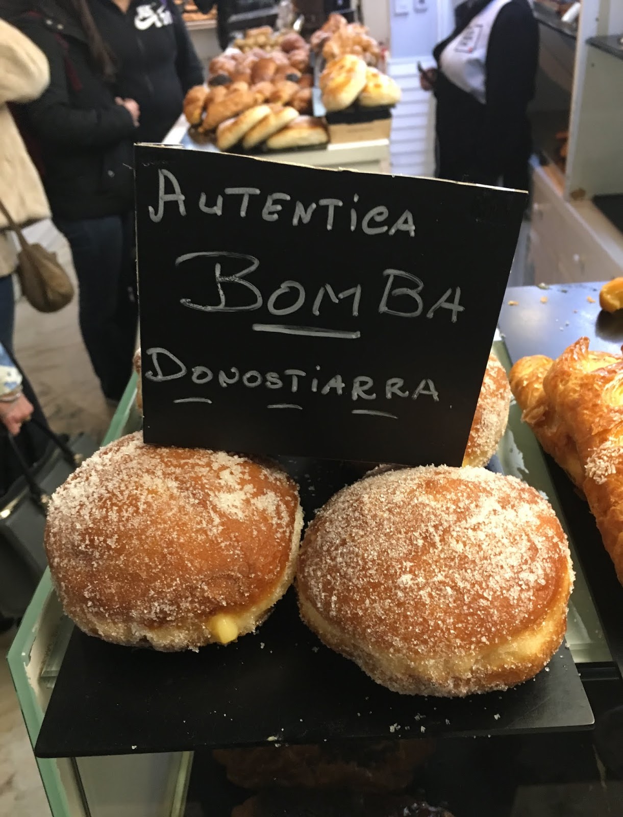 Curios: La bamba, las bambas y, de postre, una bamba de nata