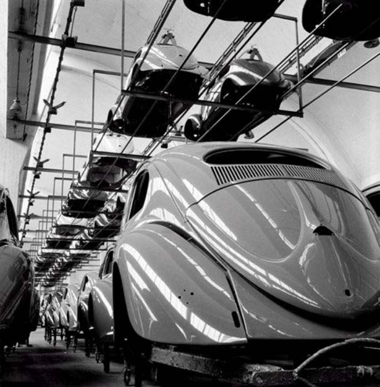A Look Inside a Volkswagen Factory in 1953 ~ Vintage Everyday