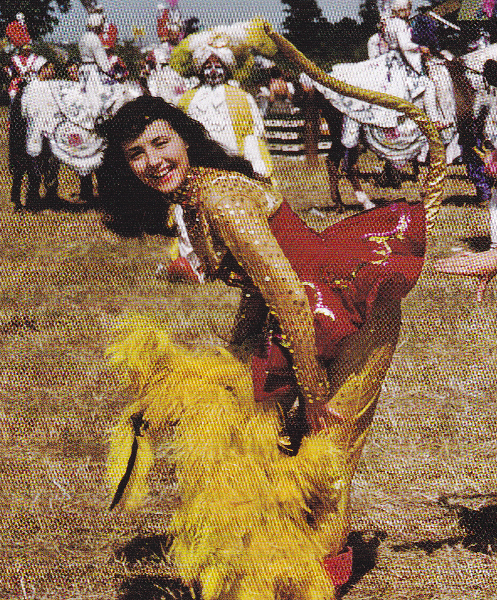 Buckles Blog: #14 Circus Ladies