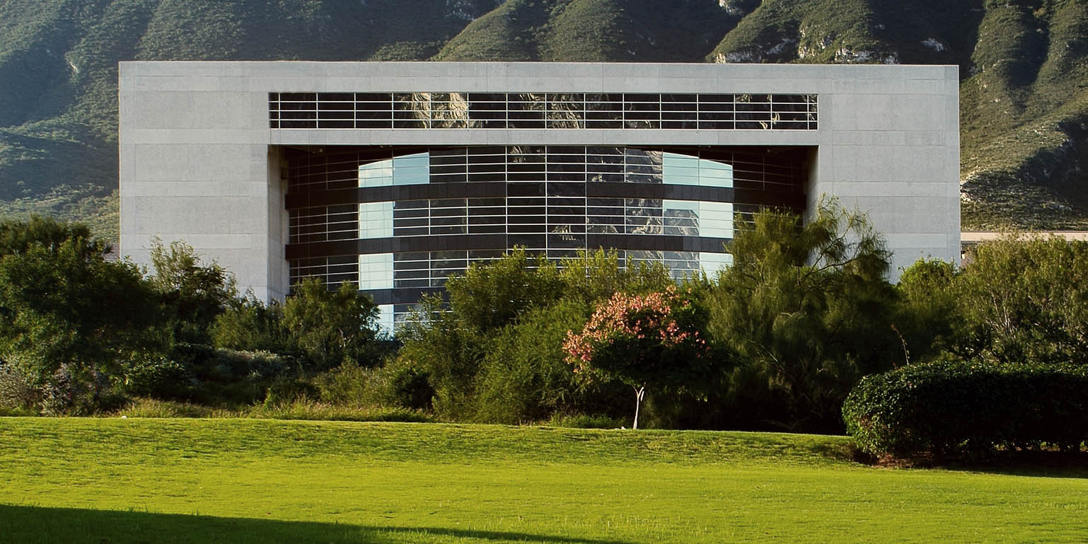Celebramos el 48 Aniversario UDEM - Mensaje del rector Antonio J. Dieck
