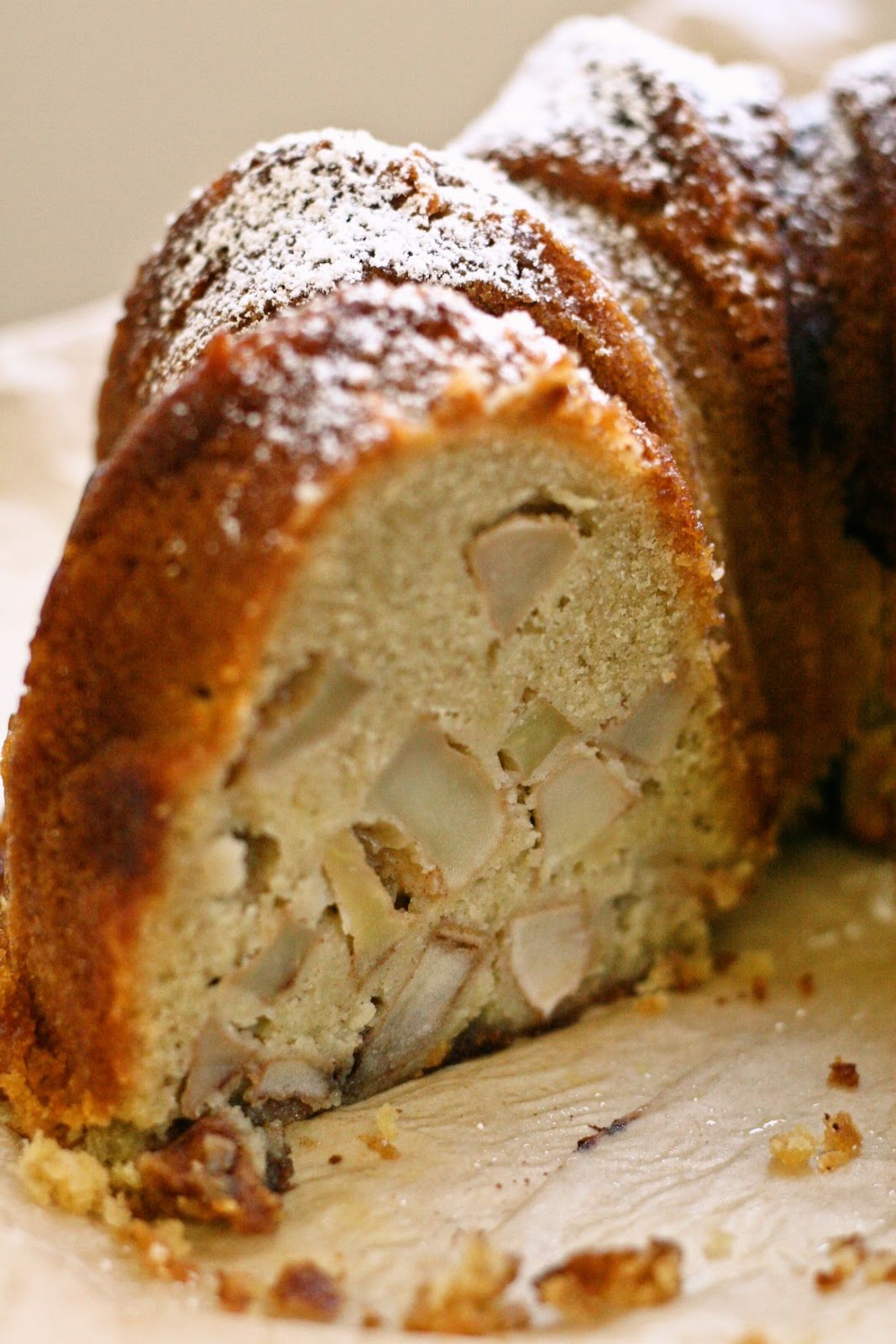 Perfectly imperfect : Bundt Apple Cake