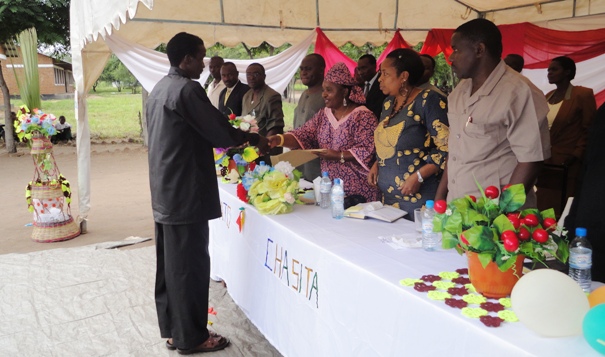 MPALULEBLOG:: FRANCIS CHEKA NA MADA MAUGO KUGOMBEA UBINGWA WA IBF ...