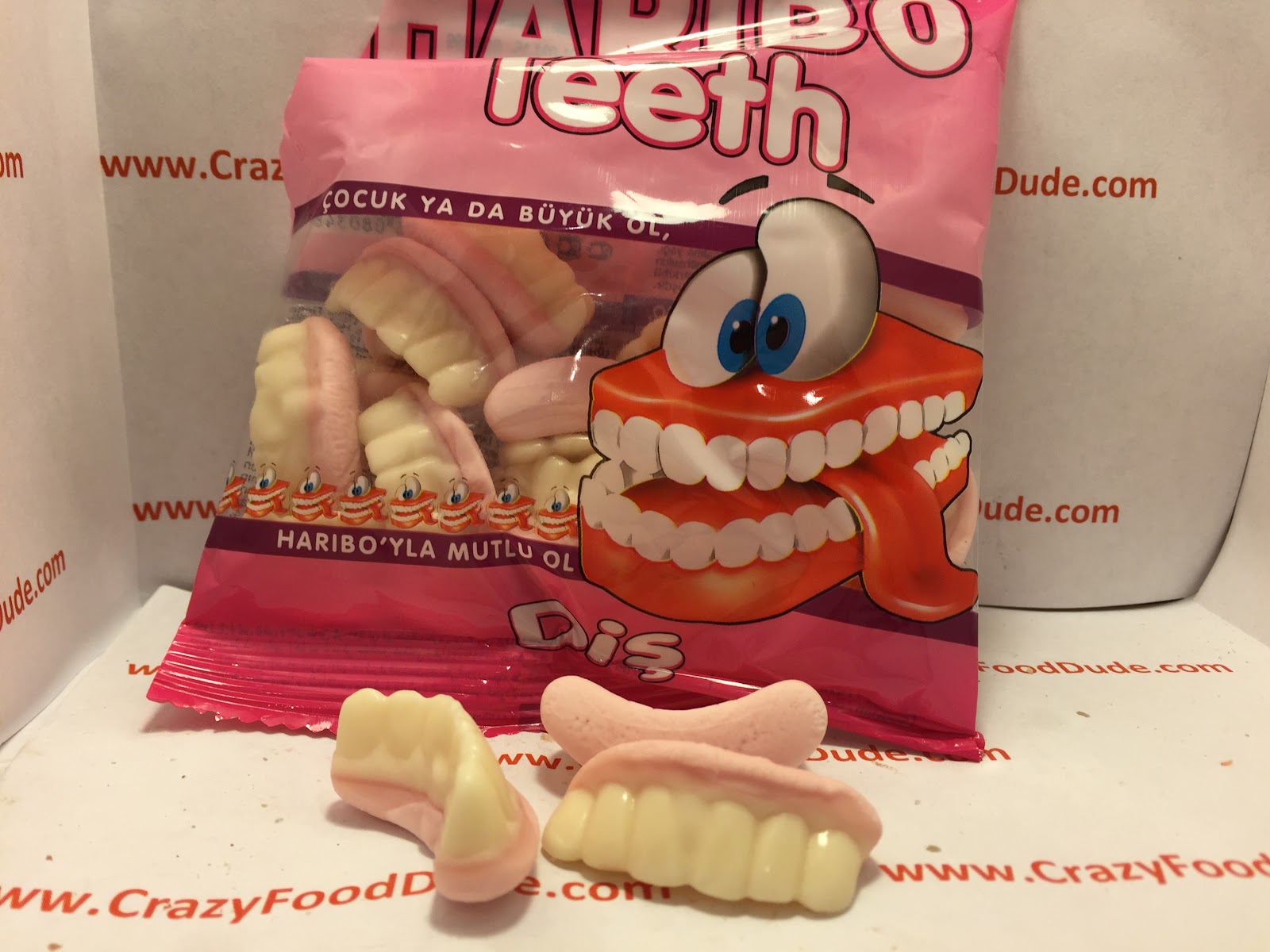 Crazy Food Dude: Review: MunchPak.com Snack Box