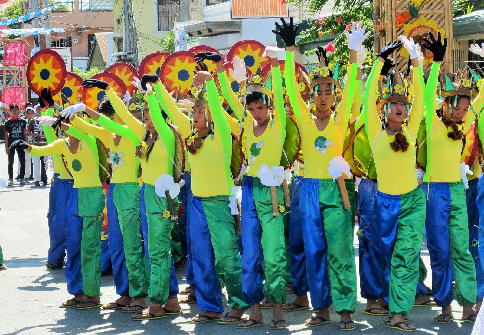 Gridcrosser: Baile, Baler! Aurora Capital Celebrates Coco-Sabutan Festival