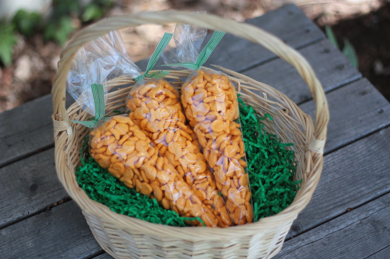 How Does My Garden Grow?: Goldfish Cracker Carrot Snack Bags for Easter