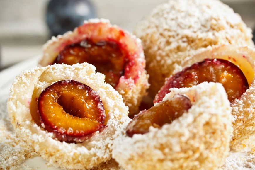 Reţetele mele: Gomboti cu prune - desert traditional