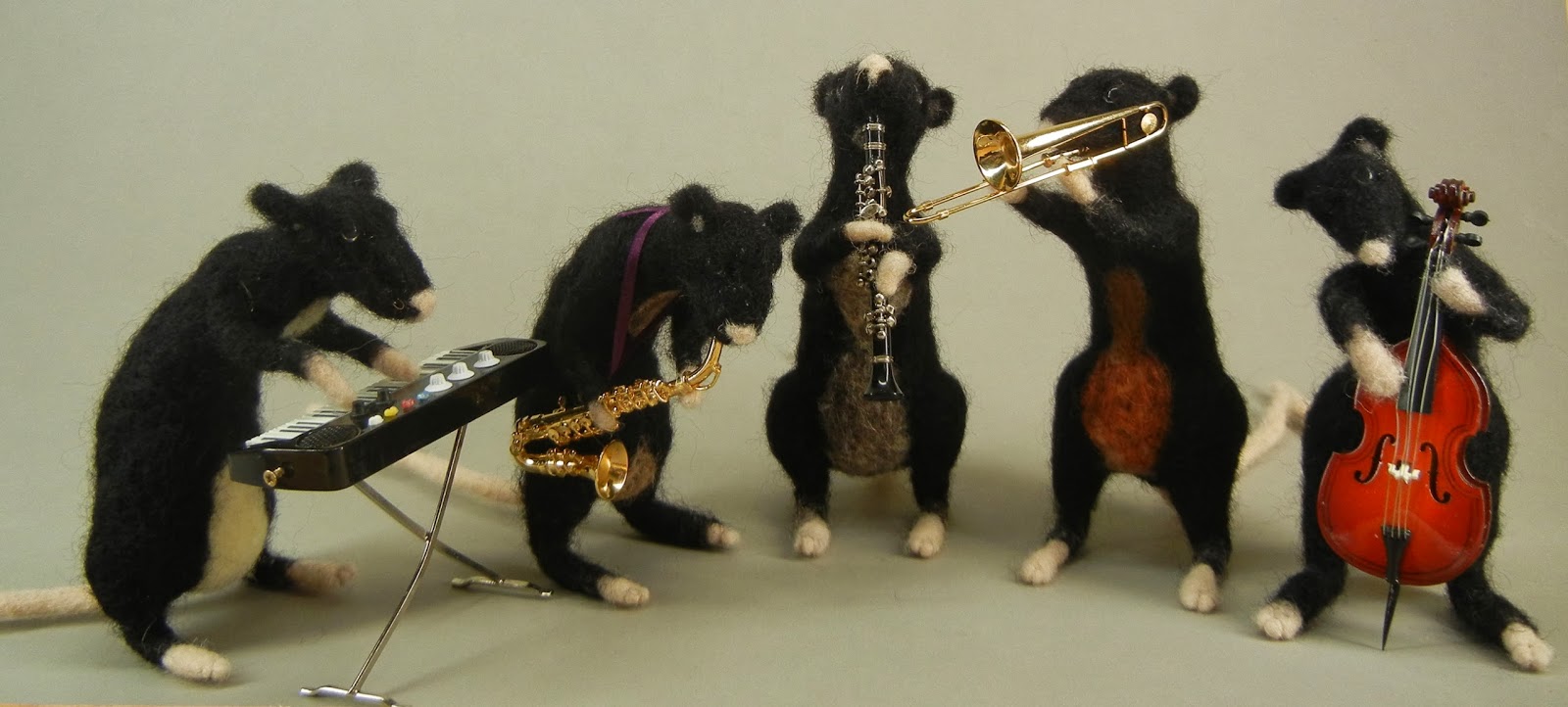 Figures & Fibers: Rat Band