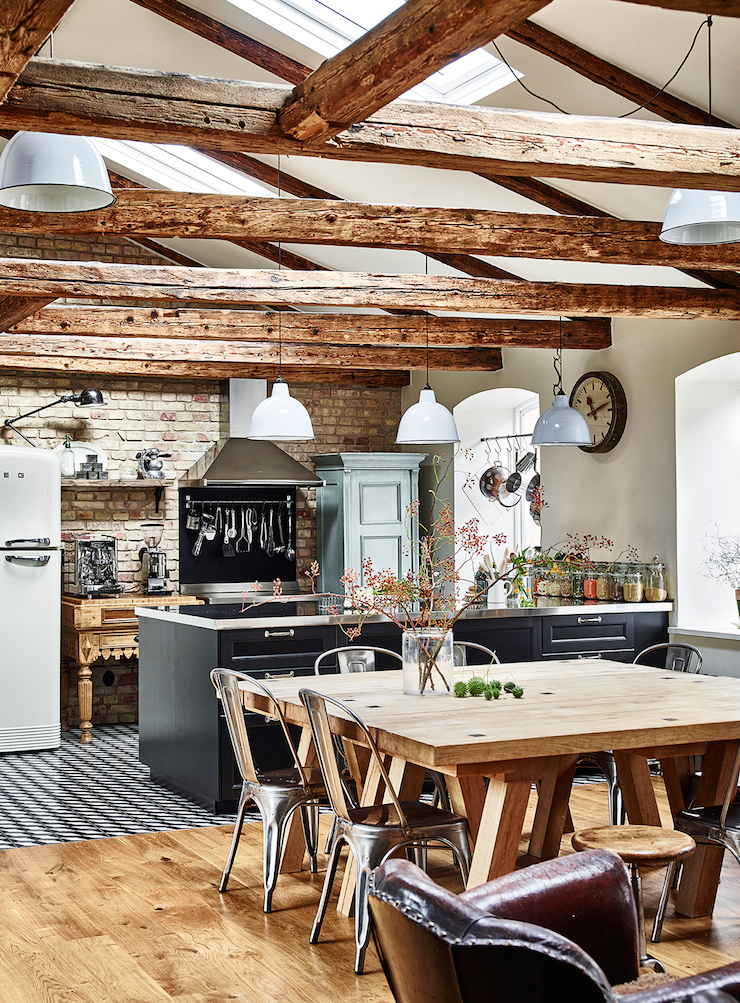 Eclectic country style Swedish apartment