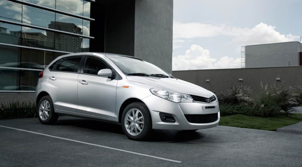 Chery Celer estreia no mercado brasileiro em versões hatch e sedã com ...