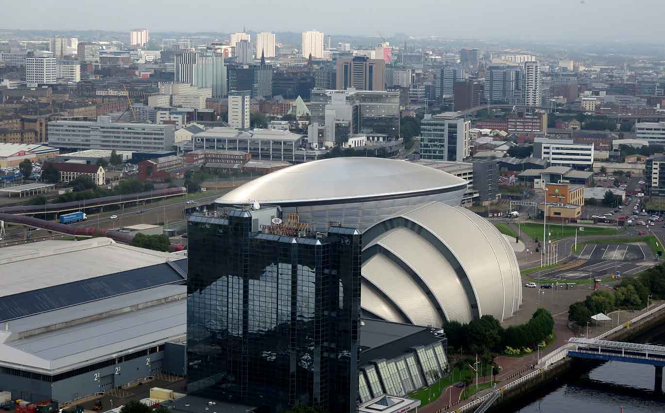 Alex and Bob`s Blue Sky Scotland: Glasgow City. Glasgow Tower. Going up ...