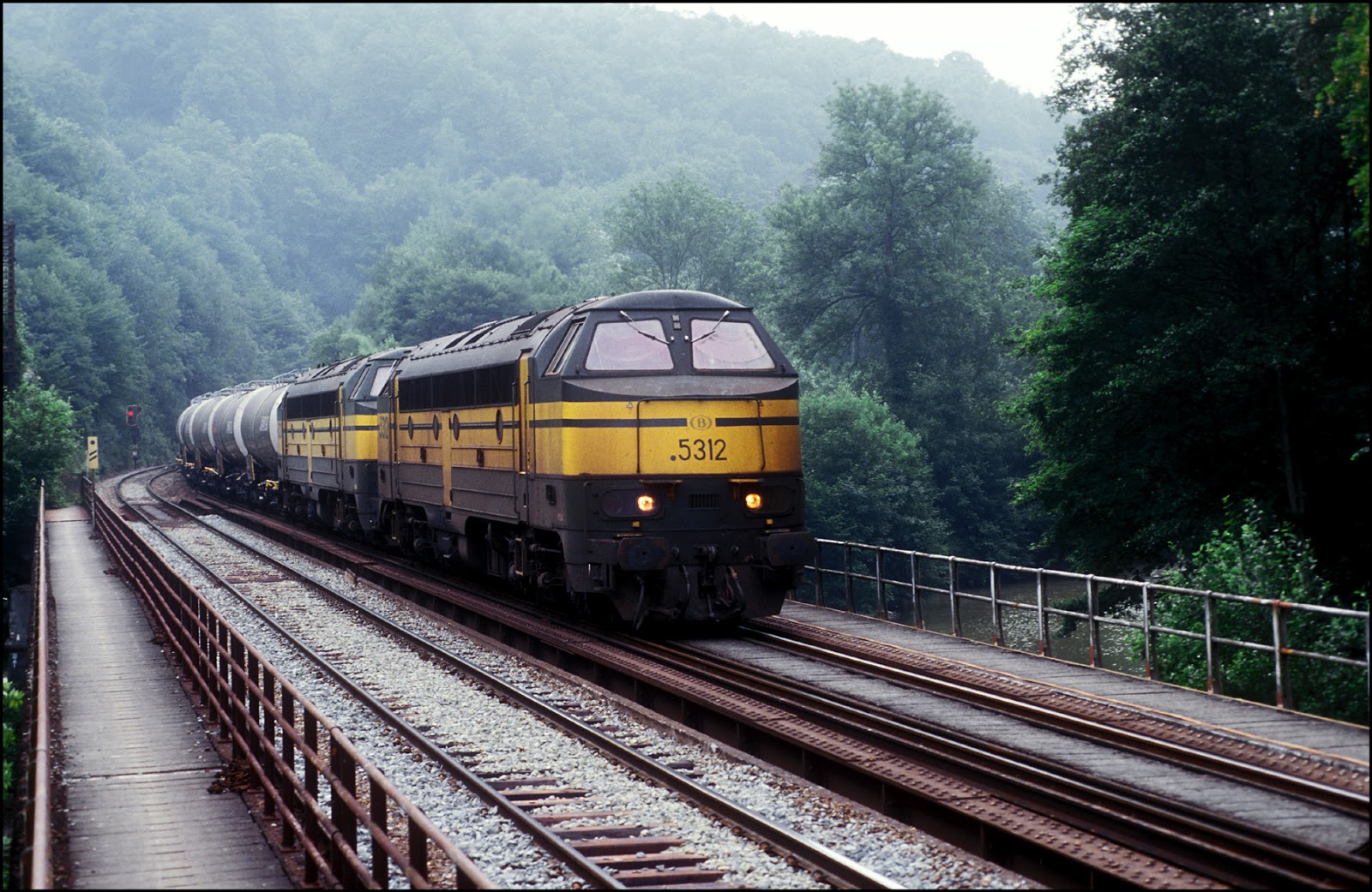 Rail et Fer en Gaume/160: De la Meuse à la Lorraine....