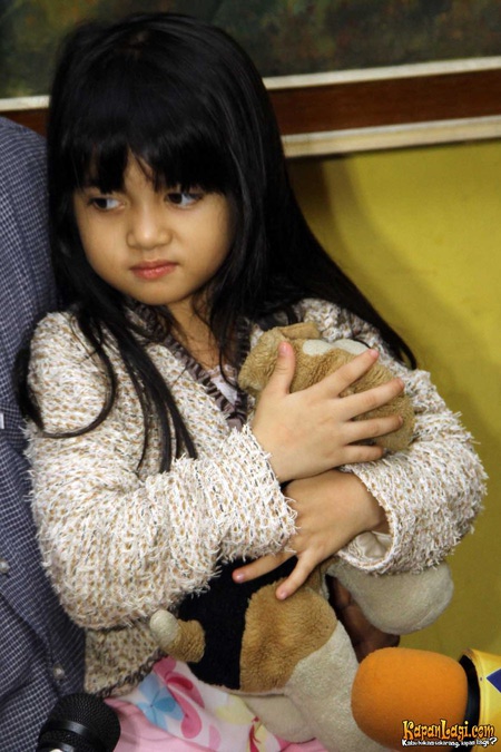 Foto Afiqah dan Segala Ekspresinya ~ Greenhat Hacker