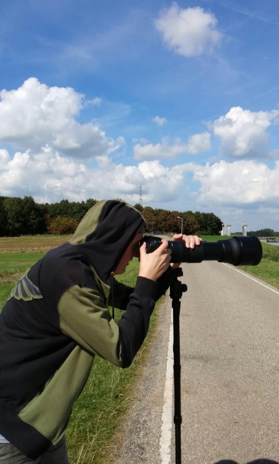 Claes`s Photo blog: photographing with a monopod.