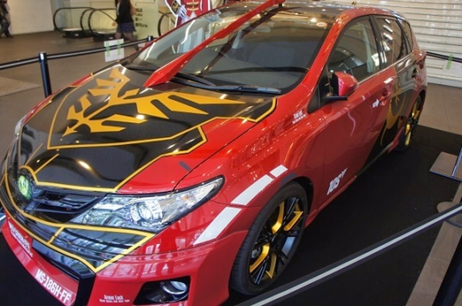 20 Cool Gundam Inspired Cars, Fan Made and Real