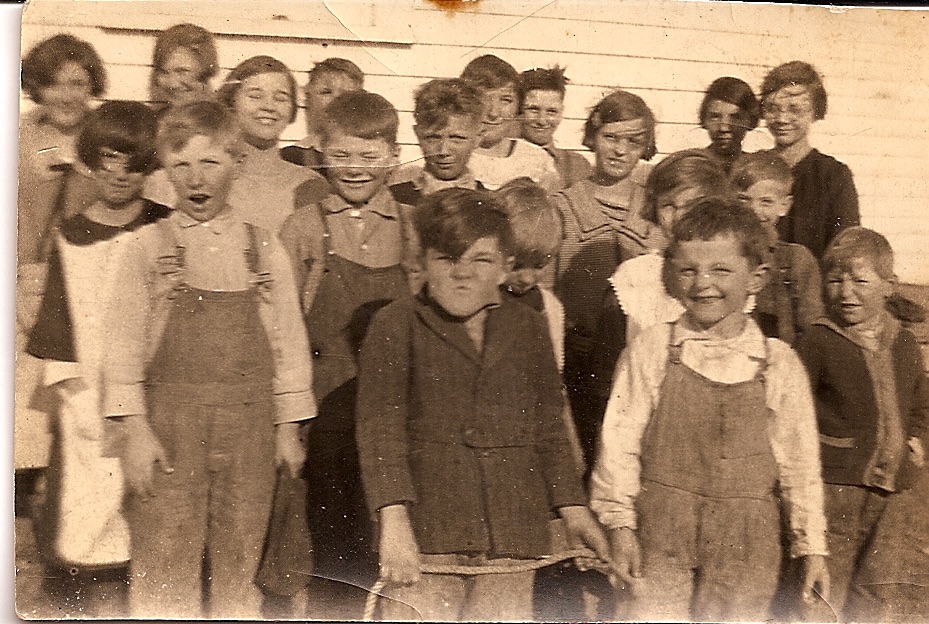 Rattling Old Bones School Days Those Good Old Golden Rule Days rattling-old-bones-school-days-those-good-old-golden-rule-days