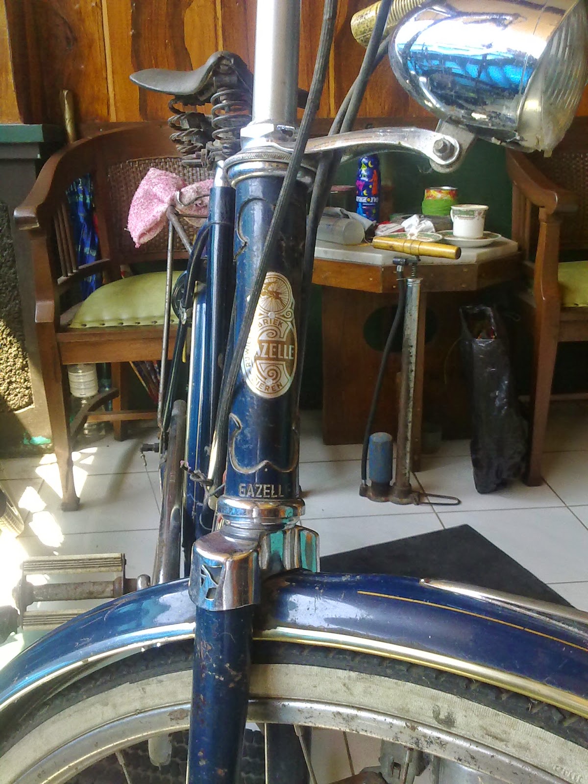 Sepeda Belanda - Perumperindo.co.id