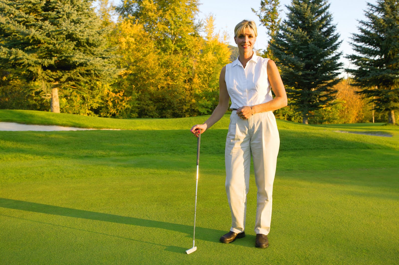 Golf Gifts and Gallery Electric Putting Partner | Women's Outdoor Life