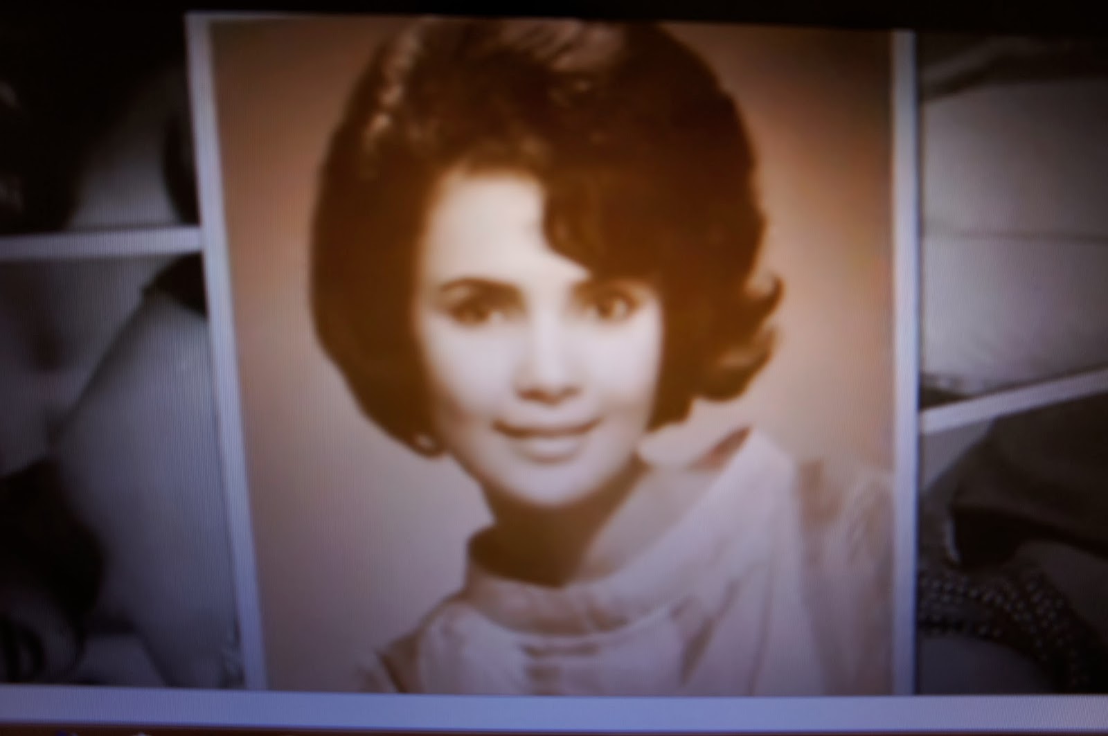 Miss AMALIA FUENTES: The Certified REAL- "CROWNED" "QUEEN OF PHILIPPINE ...