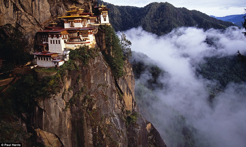PictoVista: Hanging Monasteries (That Cling To The Sides Of Cliffs ...