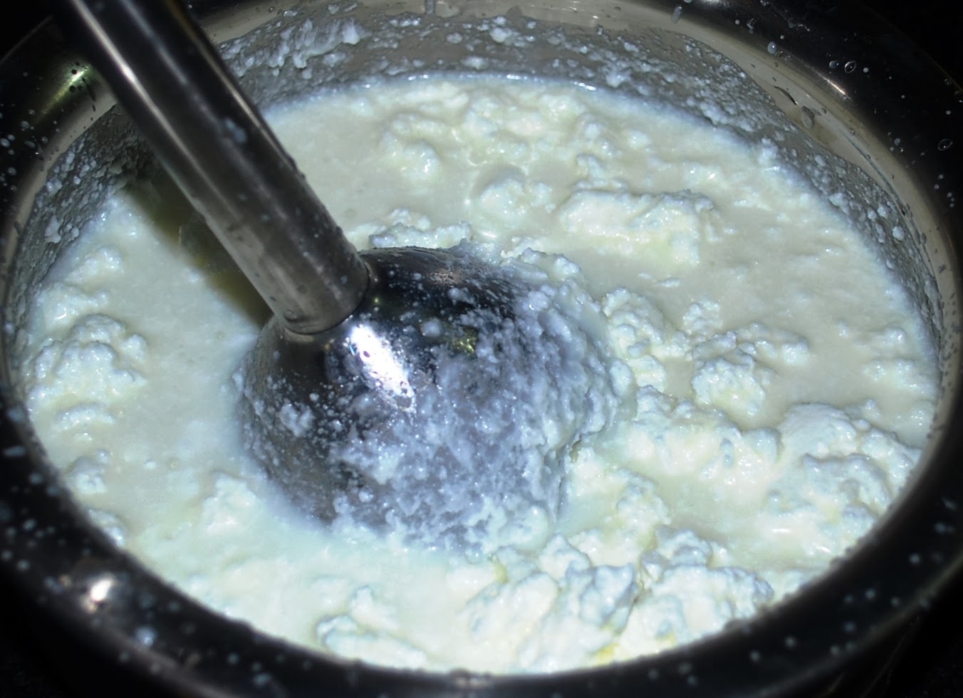 Paripoorna Paksiddhi : LONI / WHITE BUTTER