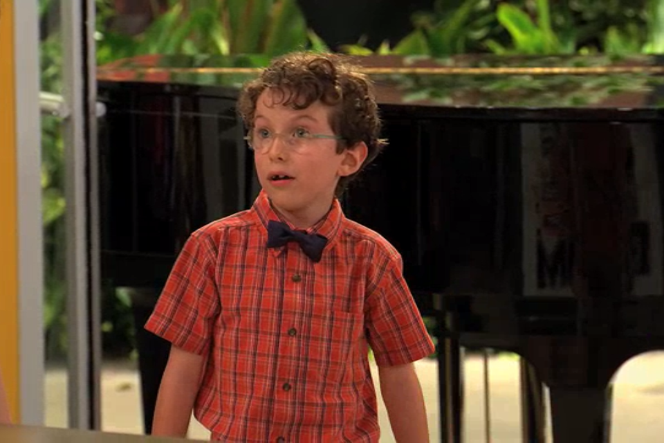 Series de Televisión: Austin & Ally