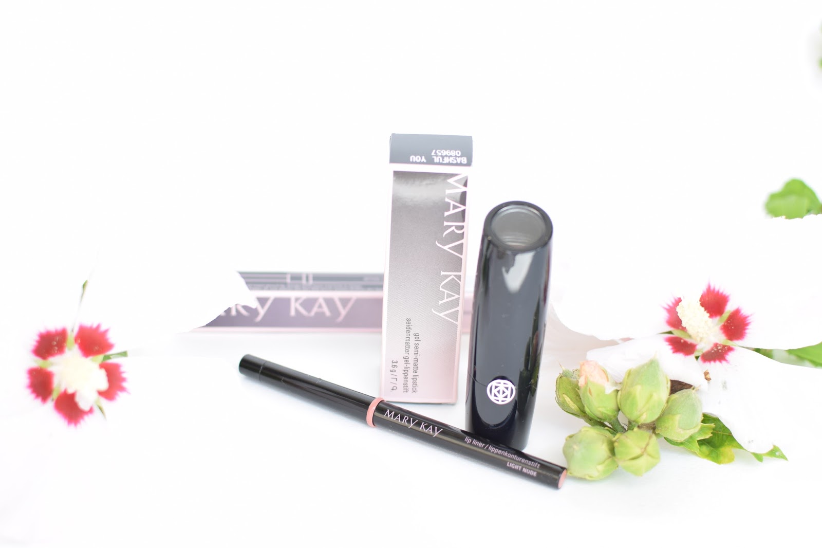 Novinky a líčenie s Mary Kary - www.fromlenka.sk