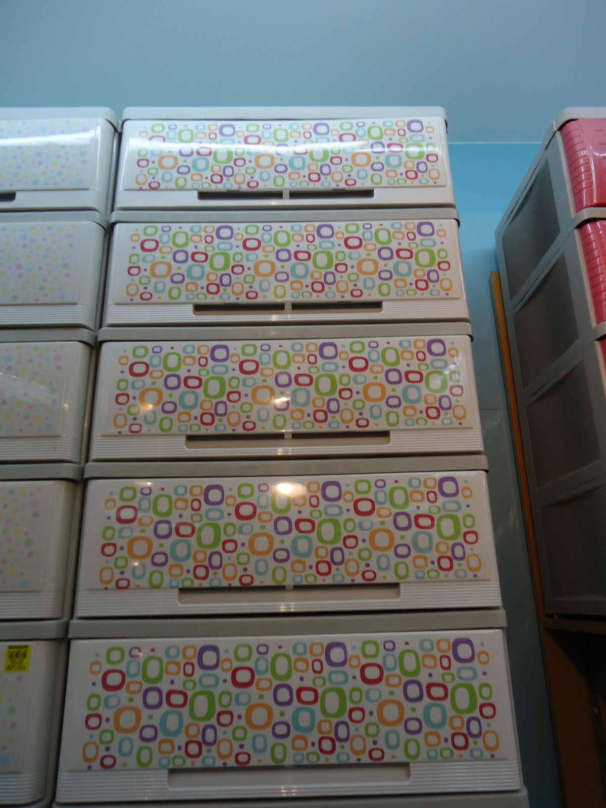 Zooming In...: Day 69: Orocan Storage box