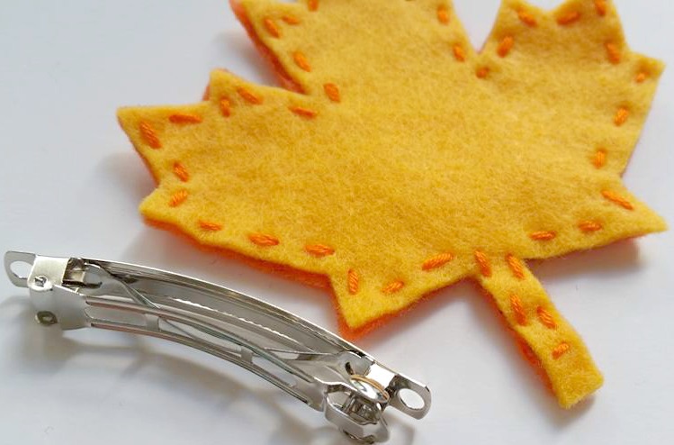 madyson & marie: The Colors of Fall: A Felt Maple Leaf Headband Tutorial