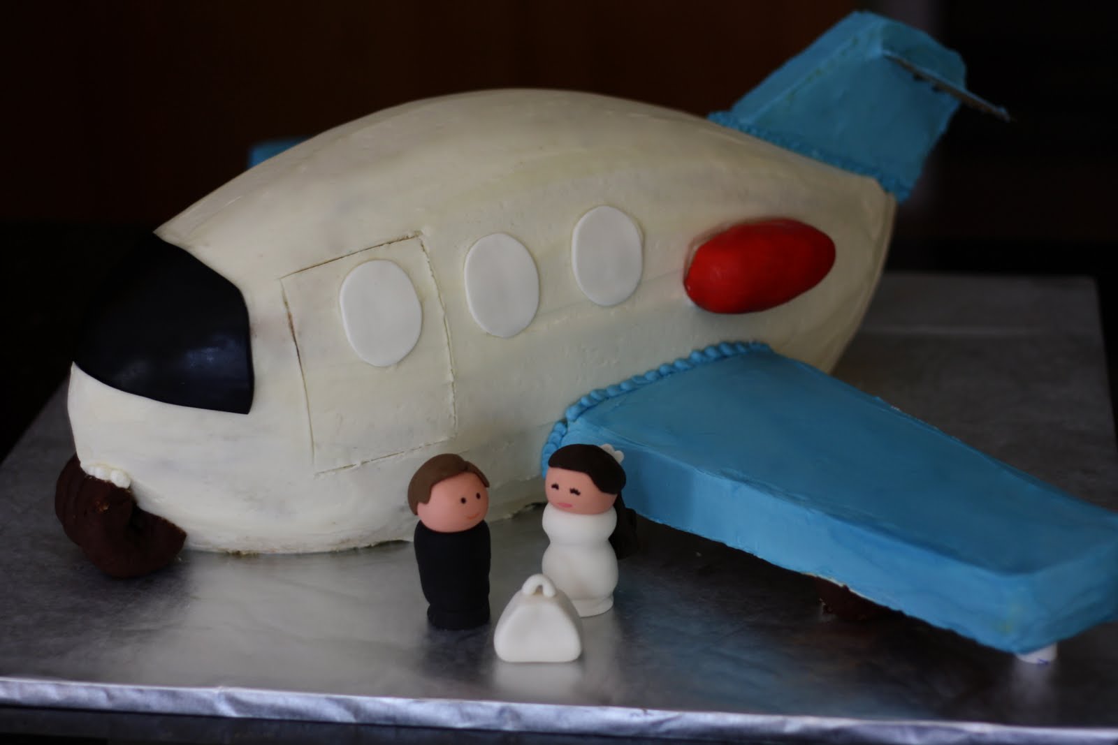 Baker's Cakes: Planes, Ships, and Automobiles: or Cakes for Big Boys!