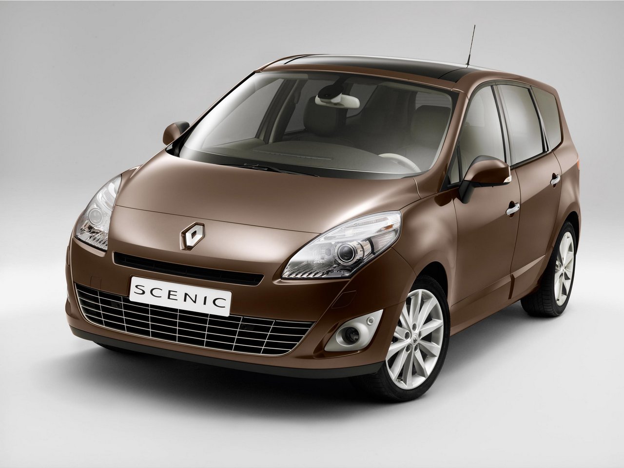 Renault Scenic | The Car Club