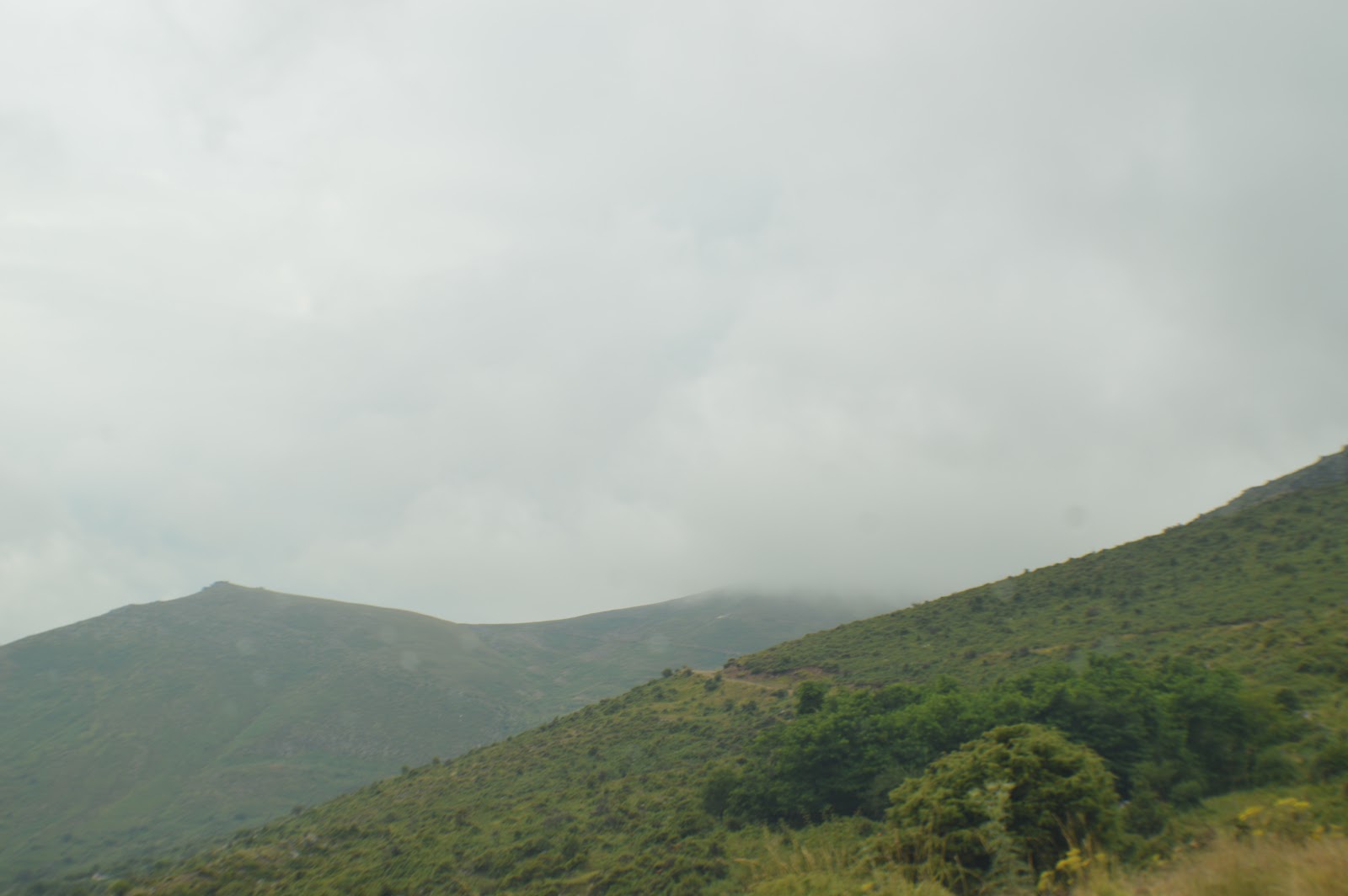 ακρη ελασσονας: σιαπκα λιβαδι ολυμπου
