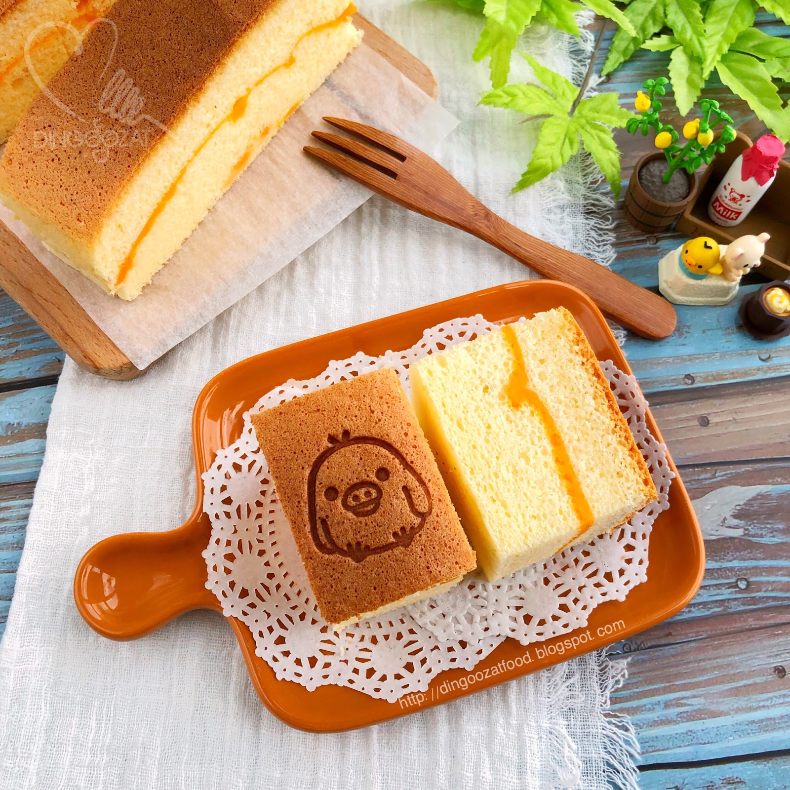 Miki's Food Archives : Cheese Sponge Cake aka Traditional Pillow ...